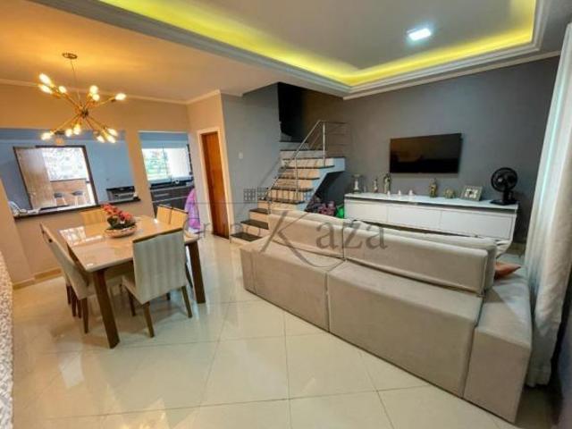 Oportunidade Casa em Condomínio Jardim Santa Maria Jacareí Residencial Vistta 4 Dormitório