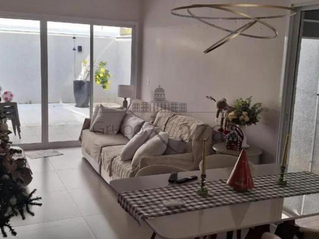 Oportunidade Casa em Condomínio Parque Residencial Maria Elmira Condomínio Bela Vista 3 Dorm