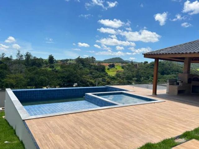 Oportunidade Casa em Condomínio Recanto Santa Bárbara Jambeiro 3 Dormitórios 522m²