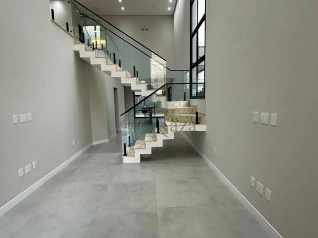Oportunidade Casa em Condomínio Residencial Malibu Residencial Colinas Caçapava 3 Dormitór