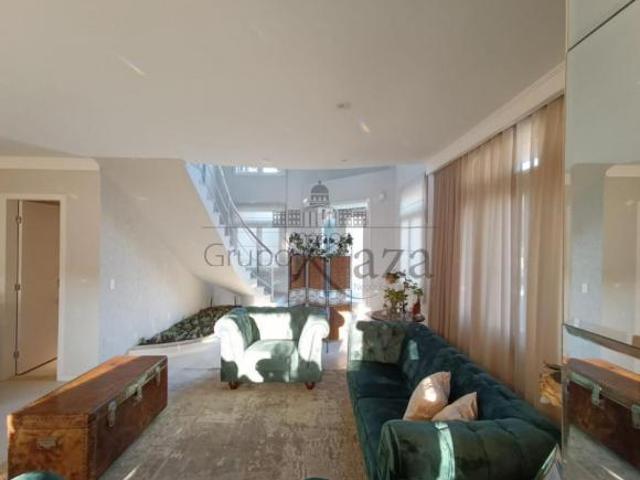 Oportunidade Casa em Condomínio Residencial Altos da Serra I Urbanova 4 Dormitórios 253m²