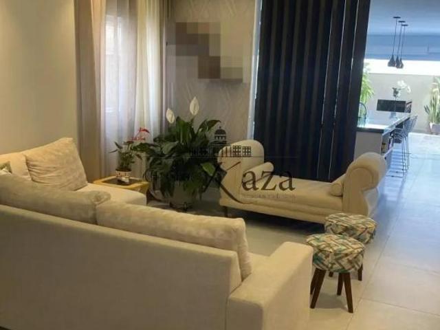 Oportunidade Casa em Condomínio Residencial Altos da Serra VI Urbanova 4 Dormitórios 215m²