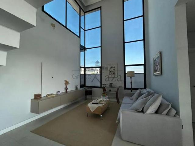 Oportunidade Casa em Condomínio Residencial Ecopark Bourbon Caçapava 3 Suítes 356,26m² E