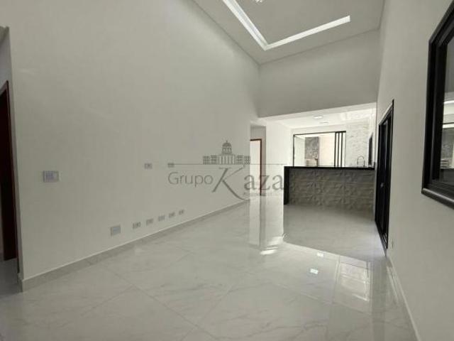 Oportunidade Casa em Condomínio Residencial Fogaça Jardim Panorama Jacareí 3 Dormitórios