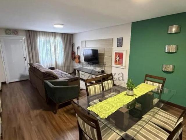 Oportunidade Casa em Condomínio Residencial Home Club Villa Branca 4 Dormitórios 135m²