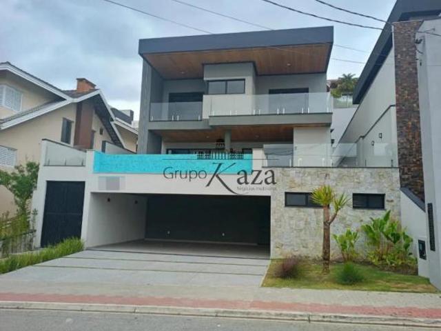 Oportunidade Casa em Condomínio Residencial Jaguary 5 Suítes 458,24m²