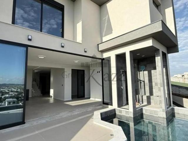 Oportunidade Casa em Condomínio Terras Alpha 4 Suítes 300m²