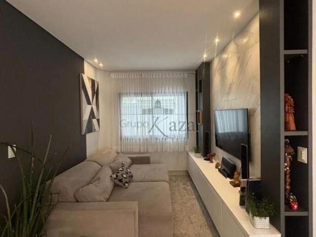Oportunidade Casa em Condomínio Urbanova Altos da Serra VI 4 Dormitórios 271,93m²