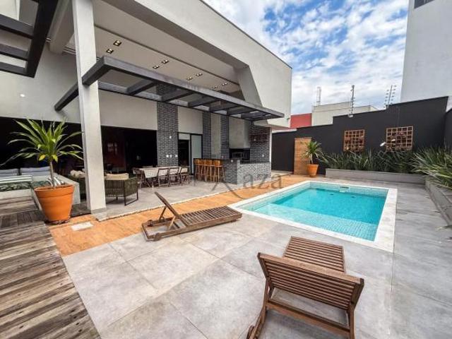 Oportunidade Casa em Condomínio Urbanova Condomínio Colinas do Paratehy 4 Suítes 349m²
