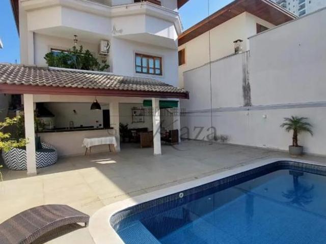 Oportunidade Casa em Condomínio Urbanova Condomínio Residencial Altos da Serra IV 4 Dormitór