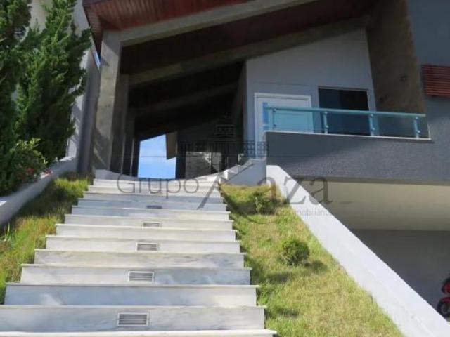 Oportunidade Casa em Condomínio Urbanova Condomínio Residencial Jaguary 4 Dormitórios 356m