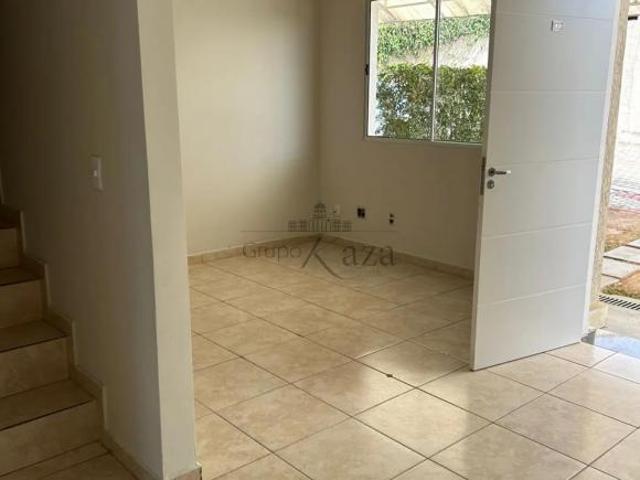 Oportunidade Casa em Condomínio Urbanova Condomínio Village Campos Dei Fiori 3 Dormitórios