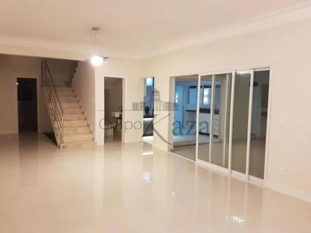 Oportunidade Casa em Condomínio Urbanova Residencial Altos da Serra VI 4 Dormitórios 251m²
