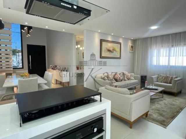 Oportunidade Casa em Condomínio Urbanova Residencial Floradas do Paratehy 3 Suítes 210m²