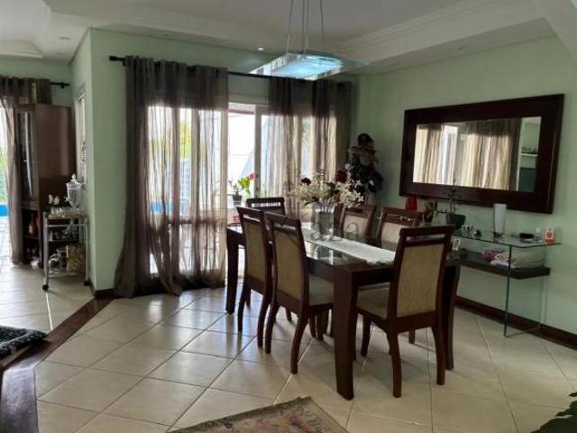 Oportunidade Casa em Condomínio Urbanova Residencial Portal da Serra 6 Dormitórios 420m²