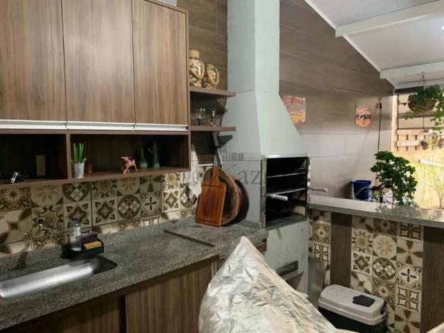 Oportunidade Casa em Condomínio Urbanova Residencial Village Campo dei Fiori 3 Dormitórios