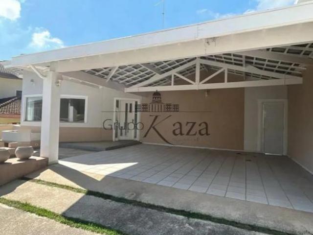 Oportunidade Casa em Condomínio Vila Zezé Jacareí Residencial Jardim Coleginho 3 Dormitóri