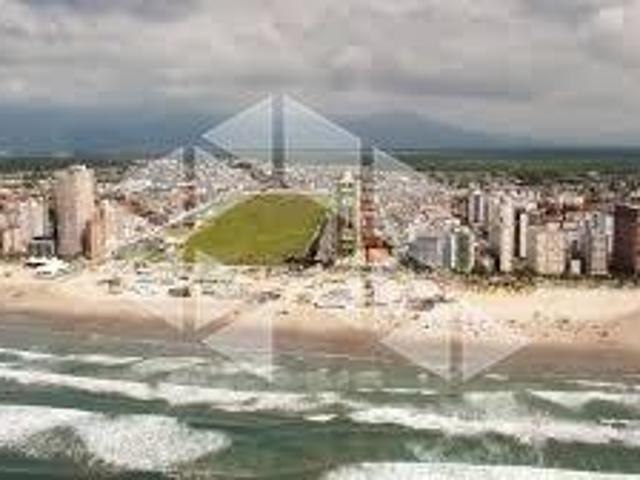 OPORTUNIDADE! CASA EM CONDOMÍNIO, 02 DORMITÓRIOS, 01 VAGA. OCIAN, PRAIA GRANDE SP