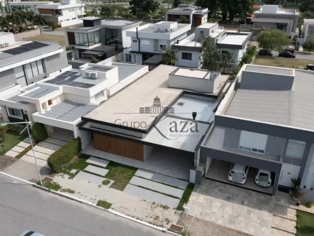 Oportunidade Casa em Condomínio Jardim do Golfe 3 Dormitórios 2