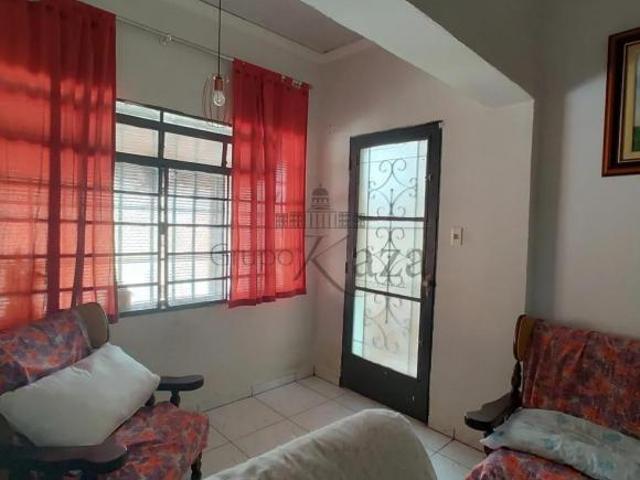 Oportunidade Casa Jacareí Jardim Bela Vista 2 Dormitórios 161m²