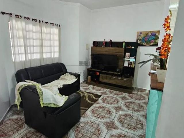 Oportunidade Casa Jacareí Jardim das Indústrias 2 Dormitórios 148m²