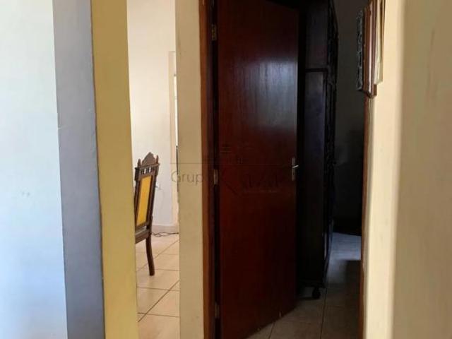 Oportunidade Casa Jacareí Jardim Flórida 2 Suítes 250m²