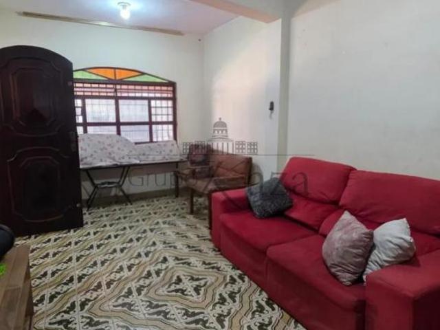 Oportunidade Casa Jardim Colonial 2 Dormitórios 120m²