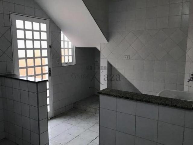 Oportunidade Casa Jardim América 3 Dormitórios 97m²