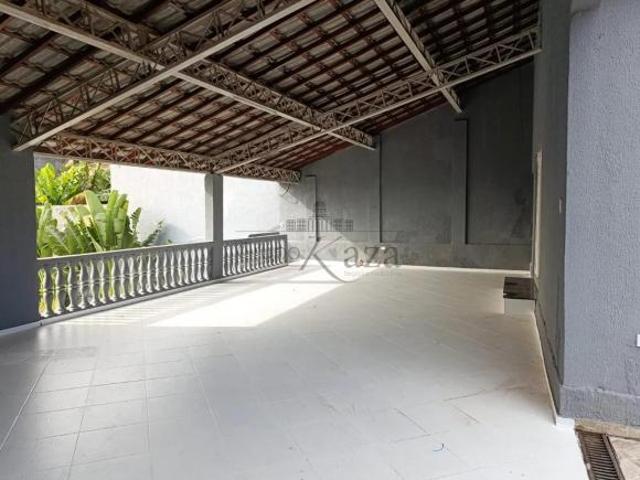 Oportunidade Casa Jardim Bela Vista Jacareí 2 Dormitórios 173m²