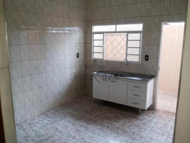 Oportunidade Casa Jardim do Céu 2 Dormitórios 100m²