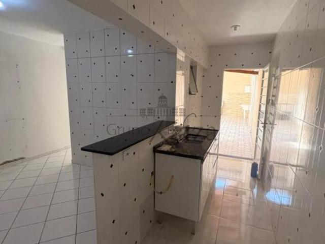 Oportunidade Casa Jardim do Portal Jacareí 2 Dormitórios 125m²