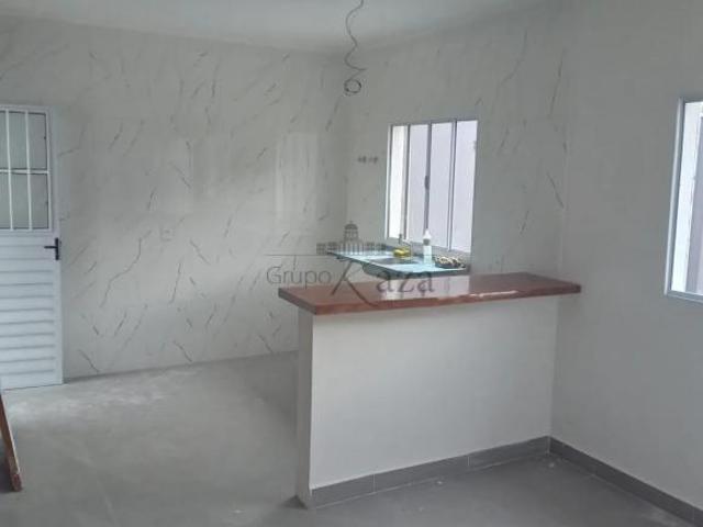 Oportunidade Casa Jardim dos Bandeirantes 2 Dormitórios 69,42m²