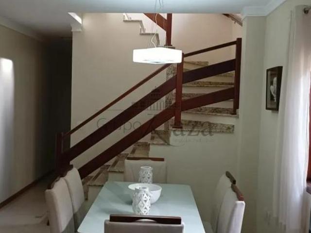 Oportunidade Casa Jardim das Indústrias 3 Dormitórios 125m²