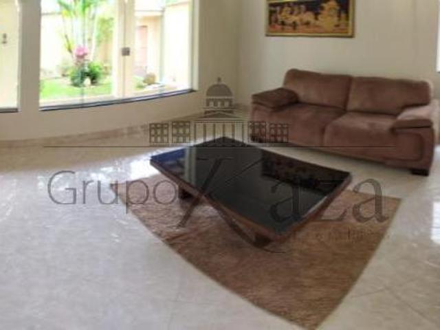 Oportunidade Casa Jardim Esplanada II 6 Dormitórios 197m²