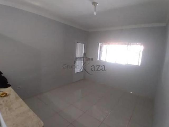 Oportunidade Casa Jardim Oriente 3 Dormitórios 150m²