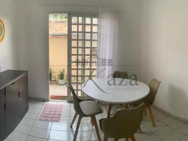 Oportunidade Casa Jardim Oriente 3 Dormitórios 110m² Estuda permuta em Caçapava