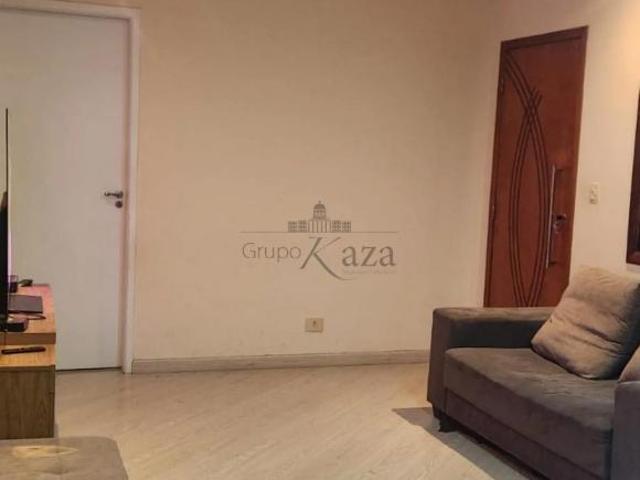Oportunidade Casa Jardim Limoeiro 2 Dormitórios 125m²