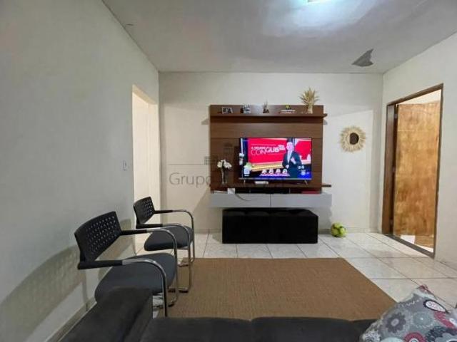 Oportunidade Casa Jardim Maria Amélia Jacareí 2 Dormitórios 172m²