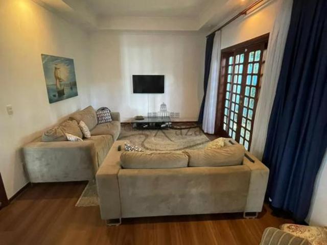 Oportunidade Casa Jardim Nova América 4 Dormitórios 450m²