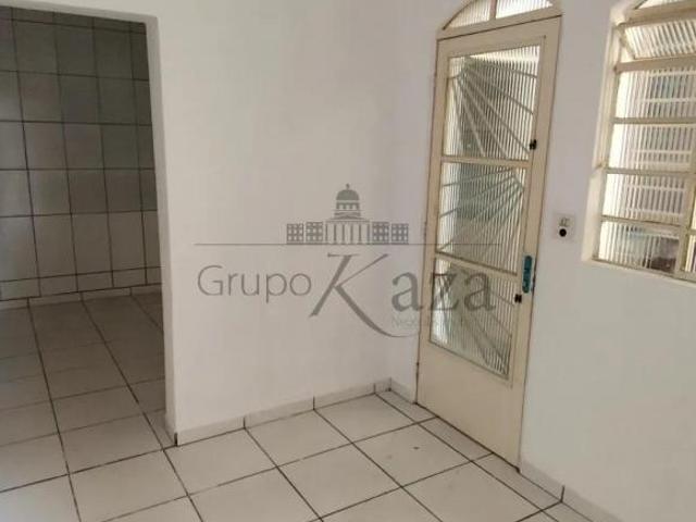 Oportunidade Casa Jardim Satélite 2 Dormitórios 70m²