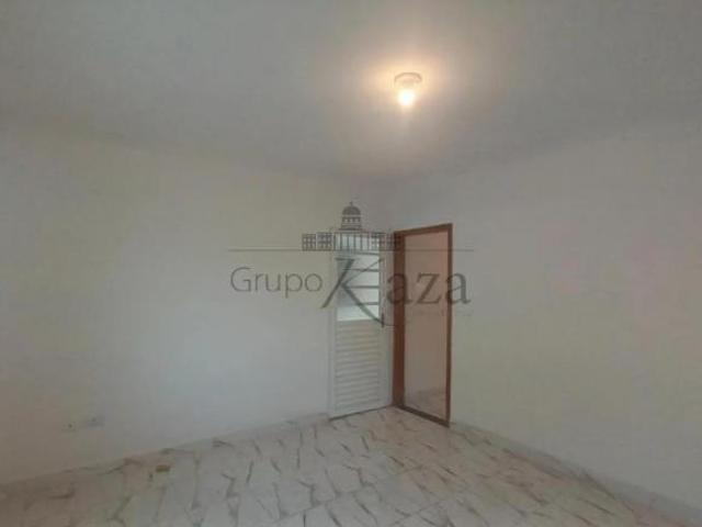 Oportunidade Casa Jardim Santa Julia 2 Dormitórios 75m²