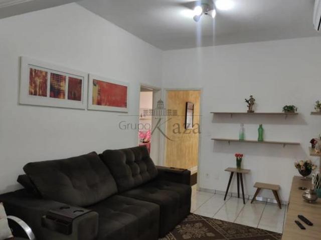 Oportunidade Casa Jardim Santa Madalena 3 Dormitórios 180m²