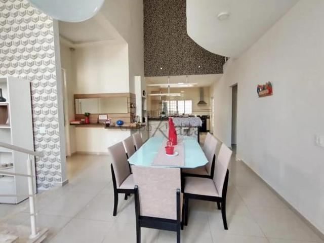 Oportunidade Casa Jardim Santa Maria 4 Dormitórios 400m²