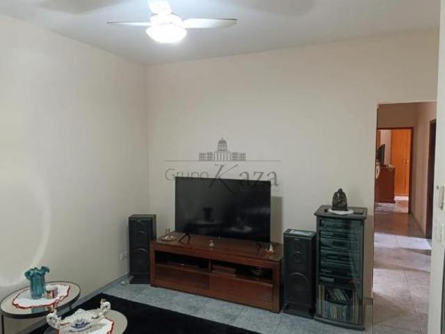 Oportunidade Casa Jardim Santa Maria Jacareí 4 Dormitórios 131,30m²