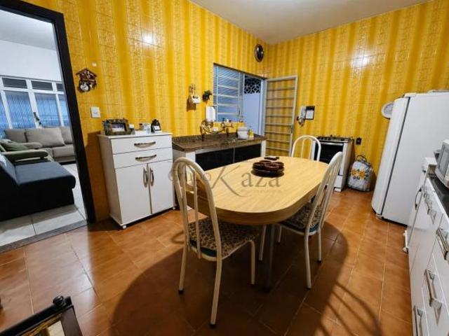 Oportunidade Casa Jardim Santa Maria Jacareí 3 Dormitórios 150m²