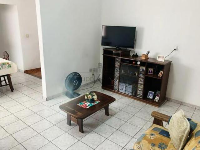 Oportunidade Casa Jardim Paraíso 3 Dormitórios 253m²