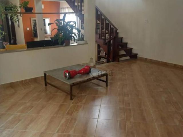 Oportunidade Casa Jardim Terras de São João 3 Dormitórios 300m² Estuda