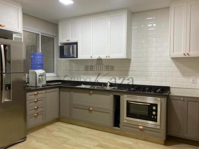 Oportunidade Casa Jardim Uirá 2 Dormitórios 80m²