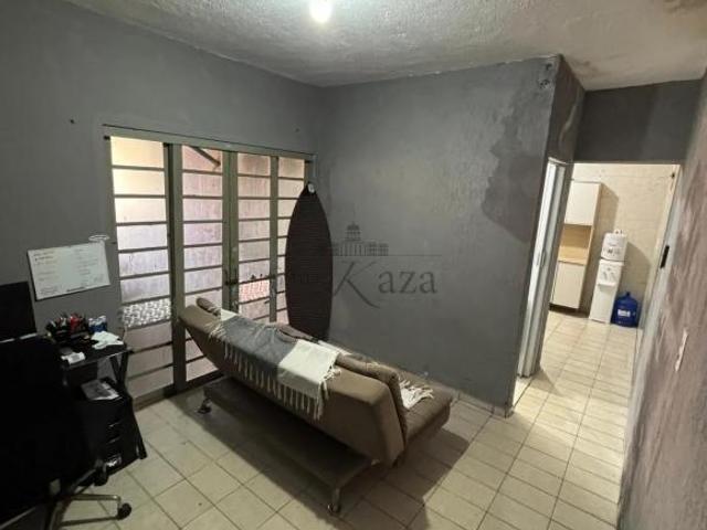 Oportunidade Casa Jardim Vale do Sol 4 Dormitórios 126m²