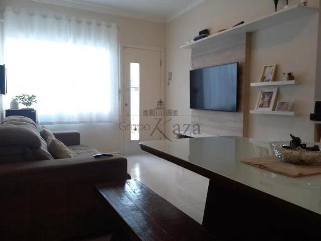 Oportunidade Casa Loteamento Villa Branca Jacareí 2 Dormitórios 175m² Aceita permuta